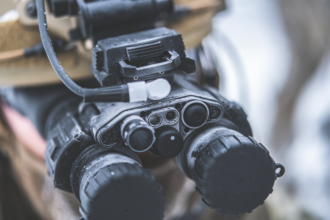 PVS-31C Tactical Dual Tube Night Vision Goggles – Nightoptix™