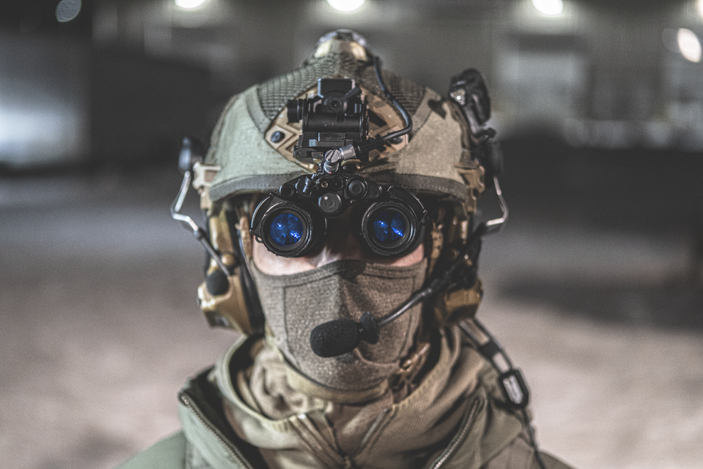 PVS-31C Tactical Dual Tube Night Vision Goggles – Nightoptix™